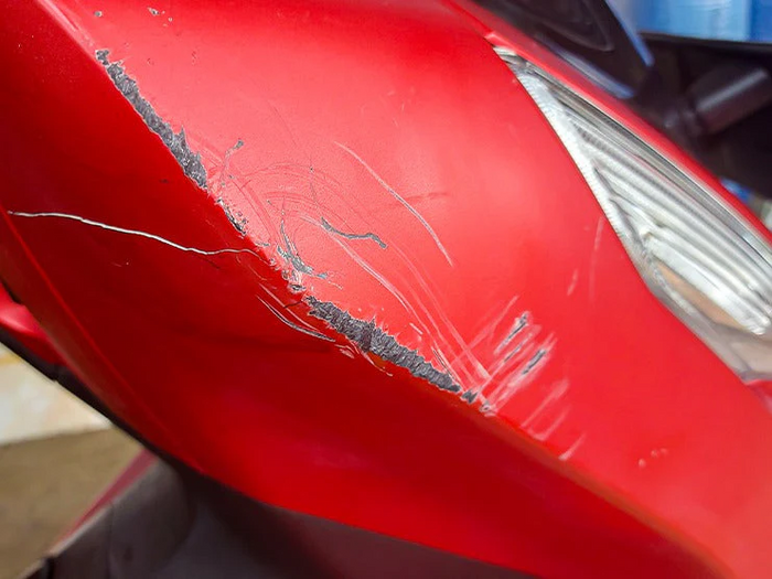 How to Protect Motorcycle Fairings from Scratches? - VikingBags