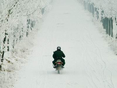 How to Ride a Motorcycle in Snow and Icy Conditions? - VikingBags