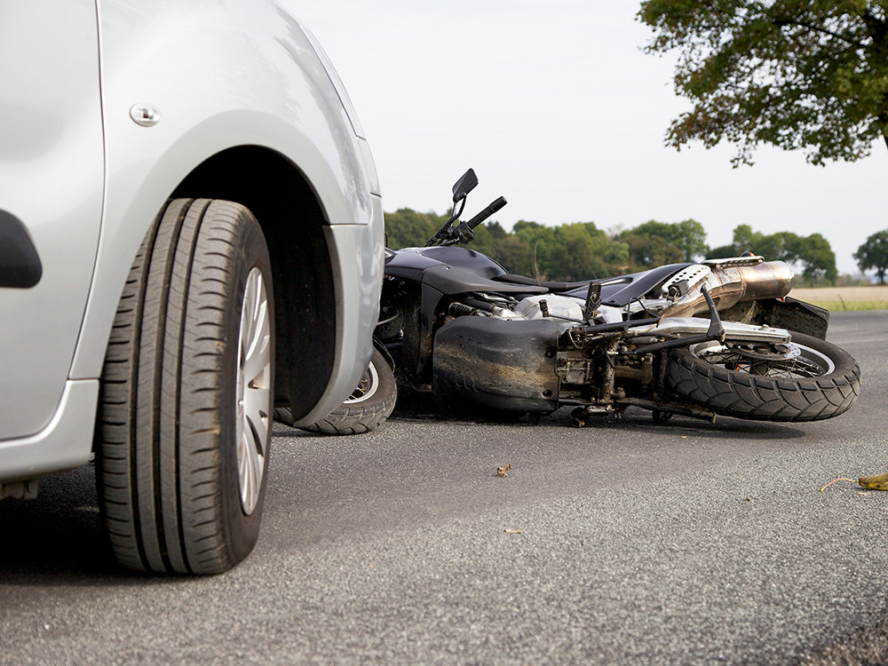 What Does It Mean to Lay Down a Motorcycle? - VikingBags