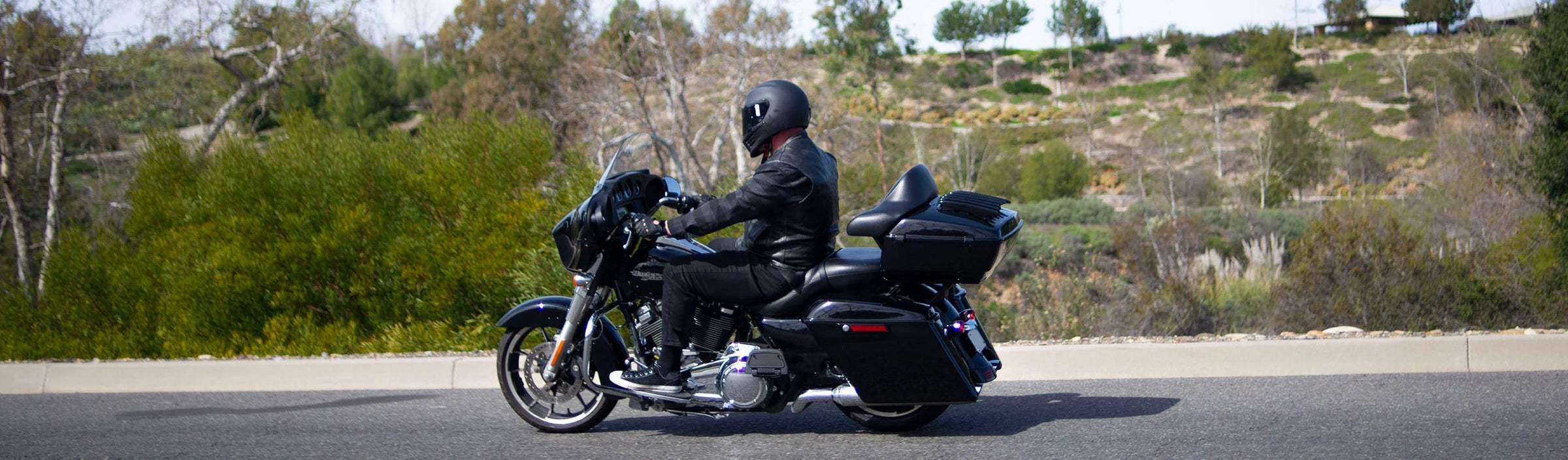 Harley Davidson Touring Street Glide FLHX Motorcycle Tour Packs ...