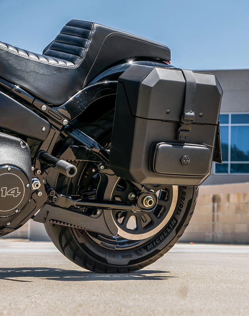 Viking 15L Outlaw Quick Mount Medium Harley Softail Street Bob Hard Solo Saddlebag (Left Only)
