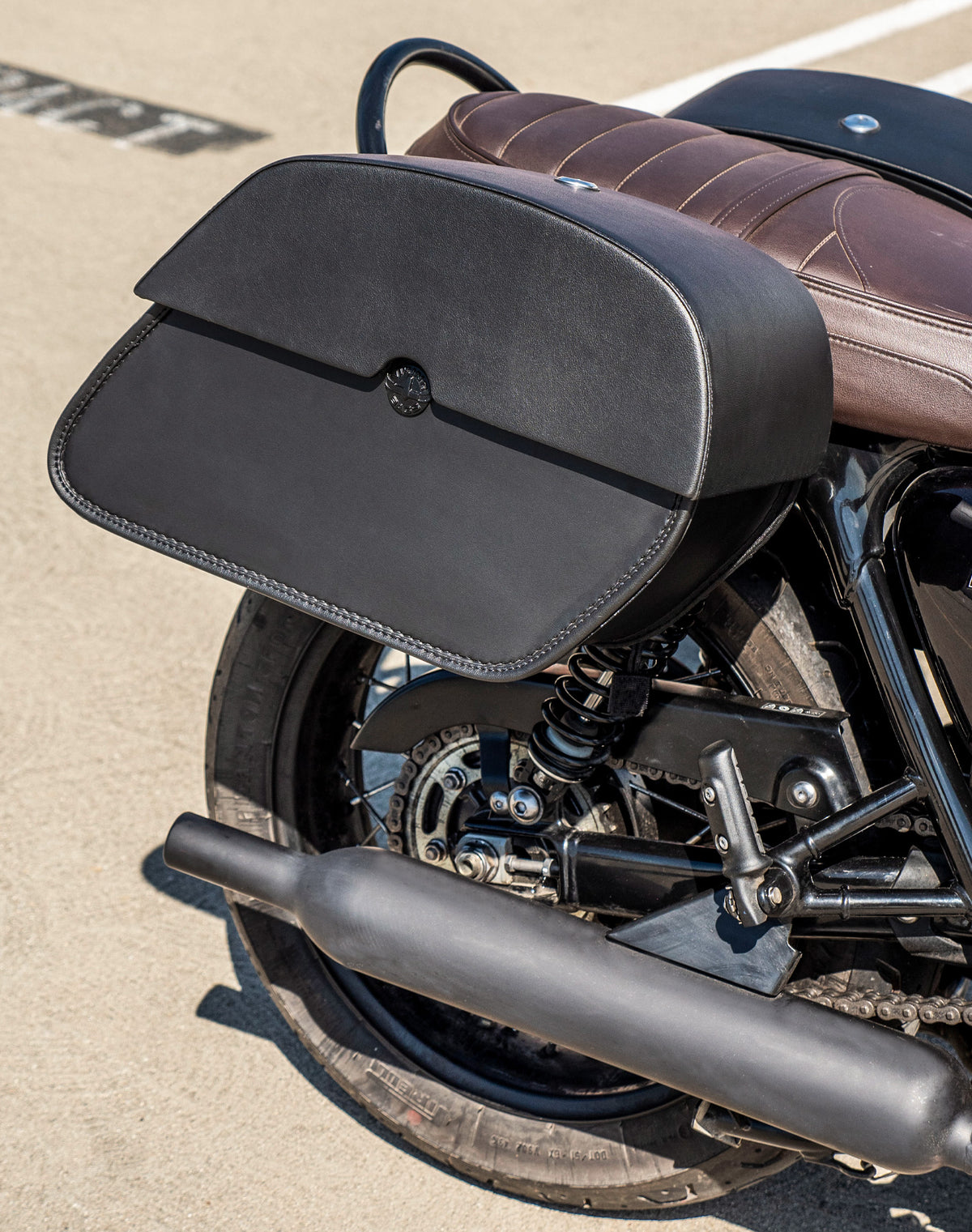 Viking 28L Panzer Medium Quick Mount Triumph Bonneville T120 Leather ...