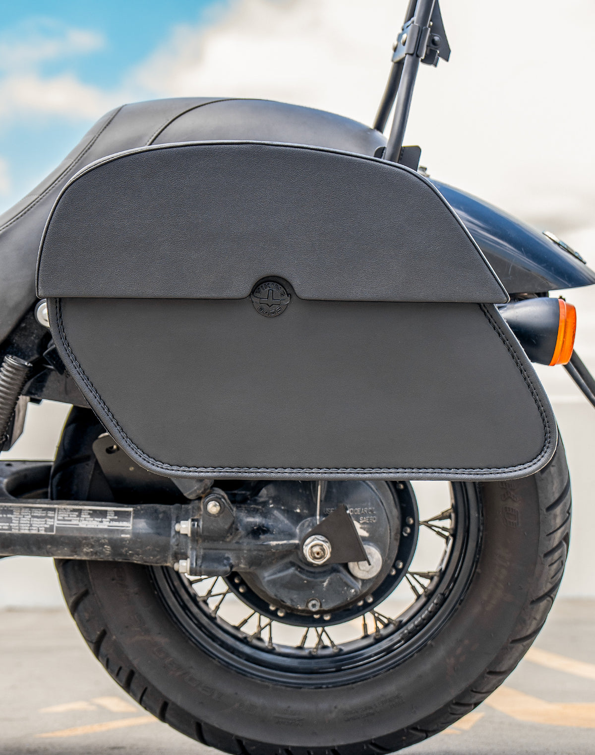 Viking 28L Panzer Medium Quick-Mount Honda 750 Shadow Phantom Leather ...