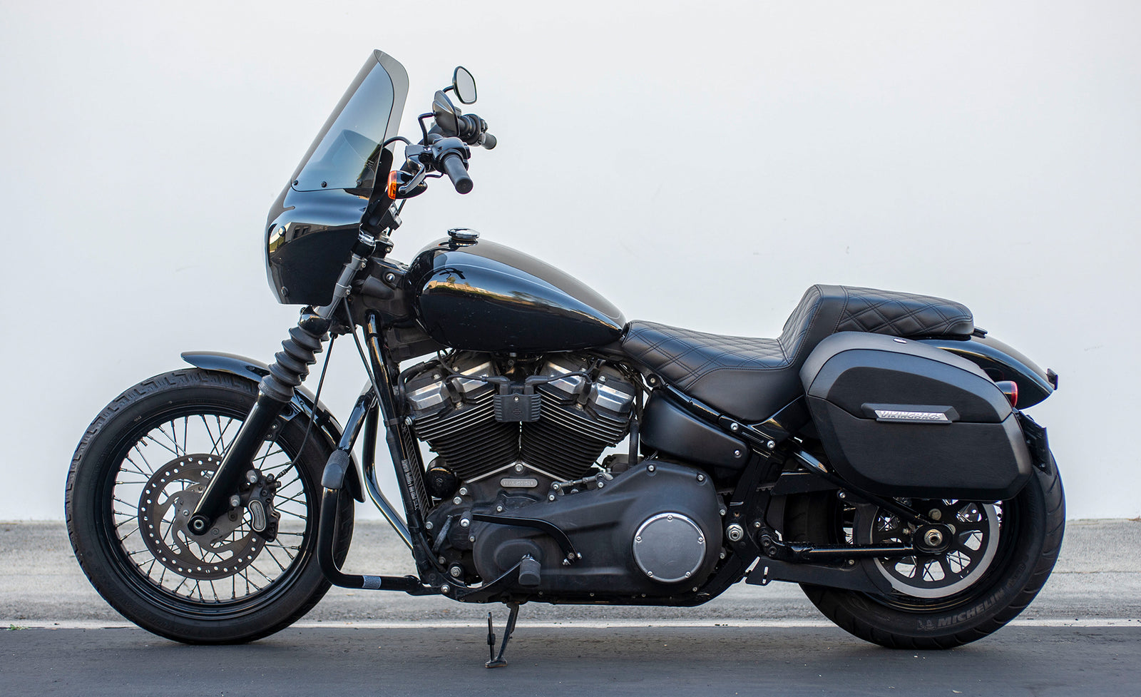 Viking Darkin Large Quick Mount Harley Softail Street Bob FXBB Leather ...