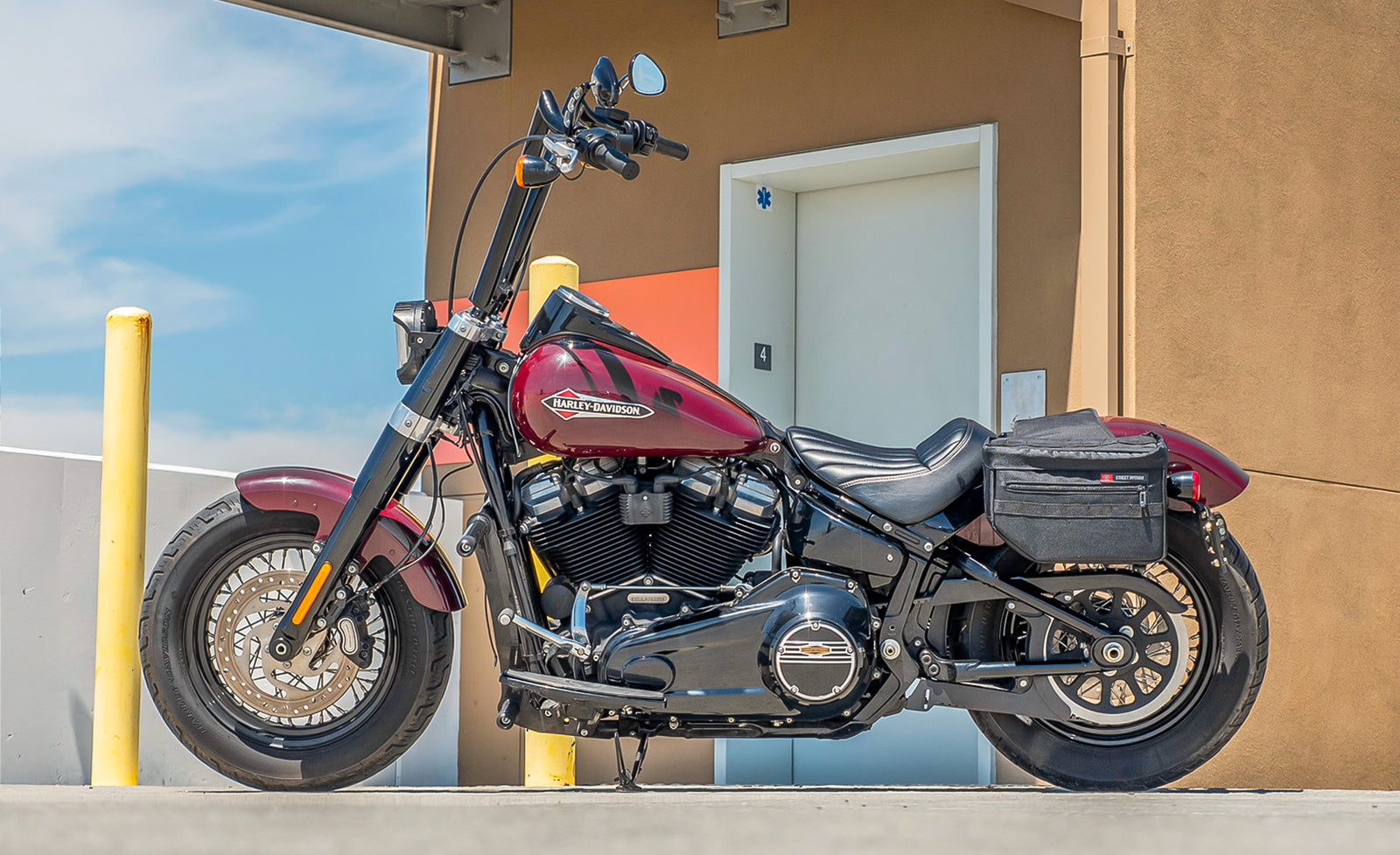 Harley Softail Slim FLSL Luggage Bags, Parts & Accessories - VikingBags