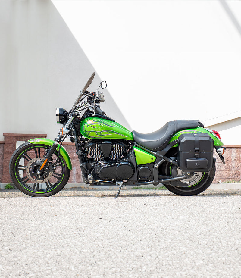 Kawasaki Vulcan 900 Custom Luggage Bags, Parts & Accessories - VikingBags