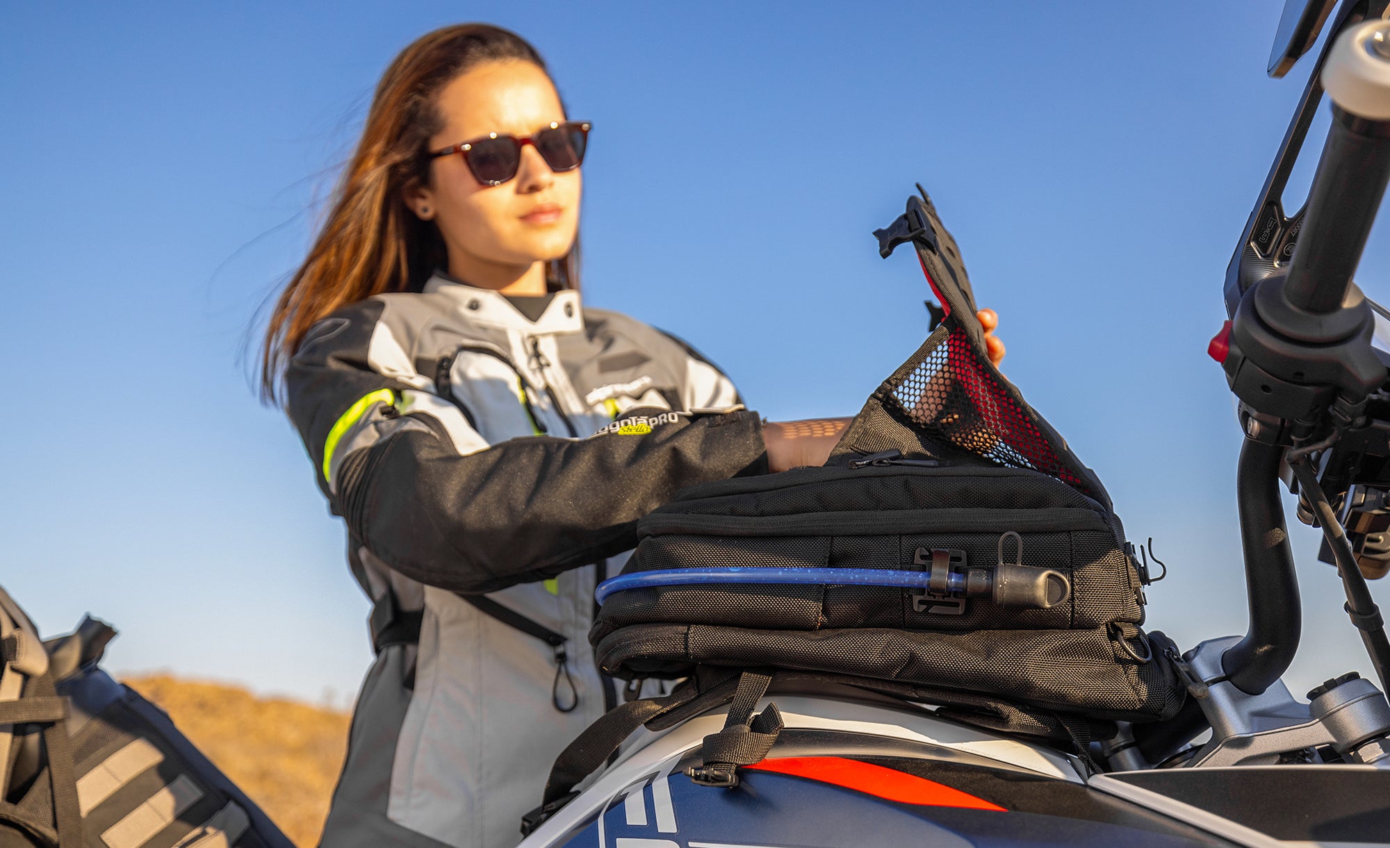 Viking Apex Adventure Touring Tank Bag with Hydration Pack - Motorcycle ...