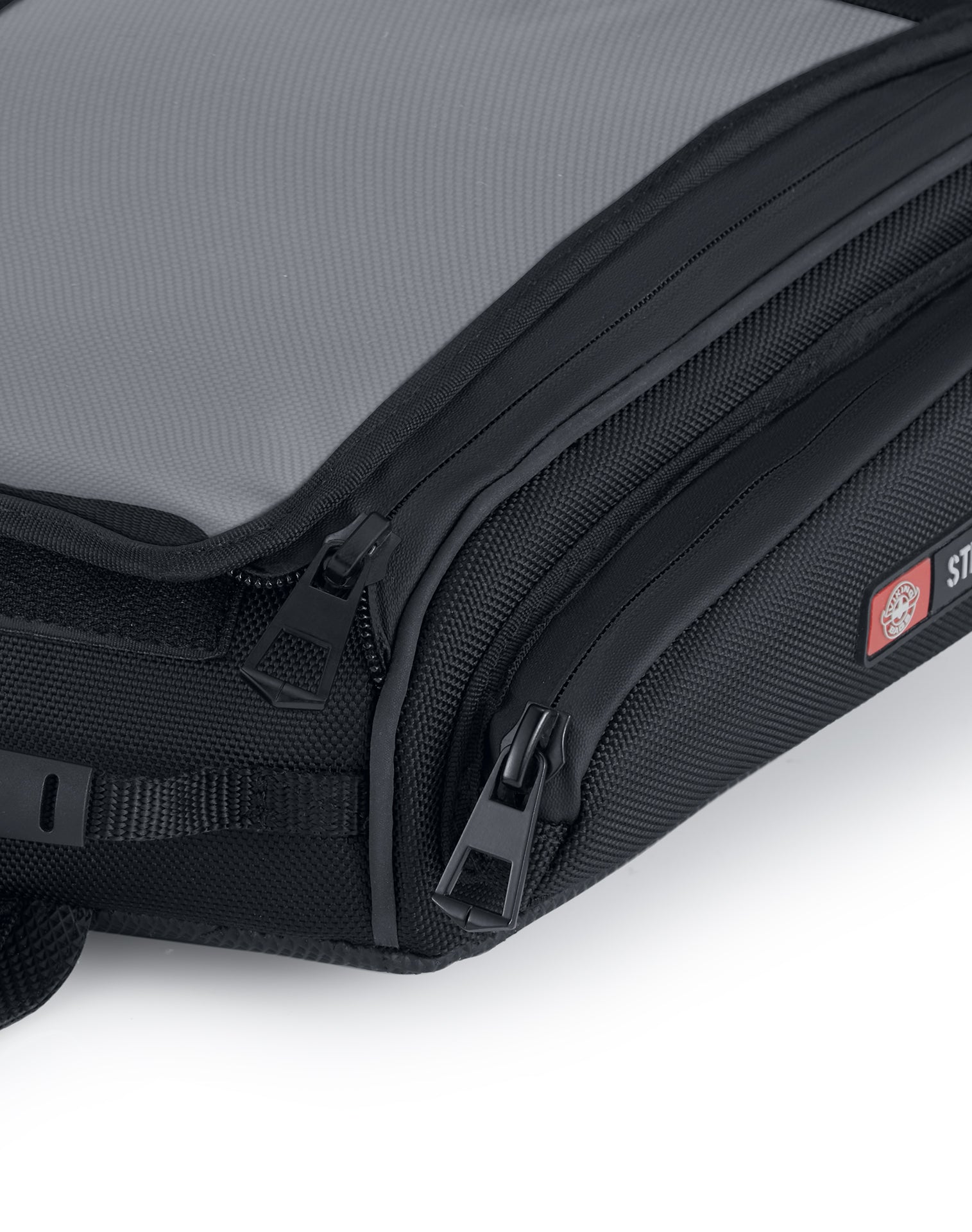 Viking Voyage Tank Bag for Harley Davidson Softail Fat Bob FXFB/S ...